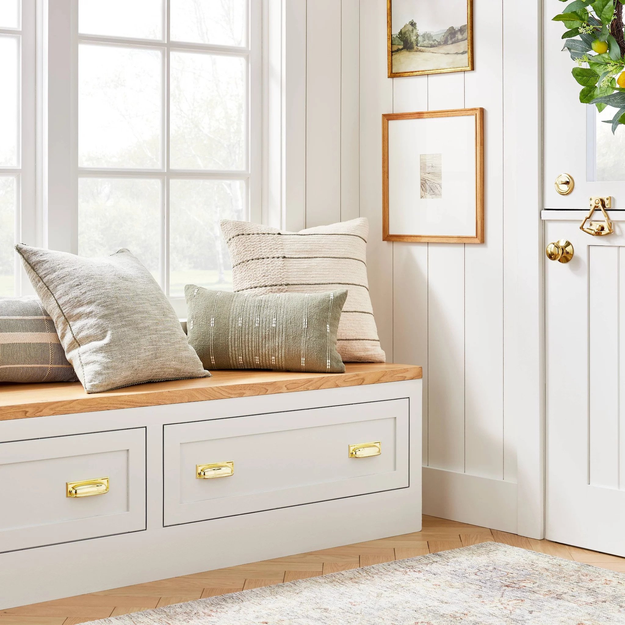 The Absolute Cutest Fall Decor Ideas To Cozy Up Your Home - Diana Maria Co