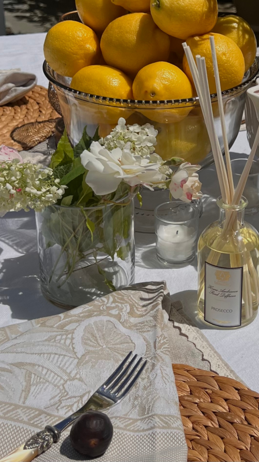 25 Insanely Good Graduation Party Decorations You Need For Your Big Day ...